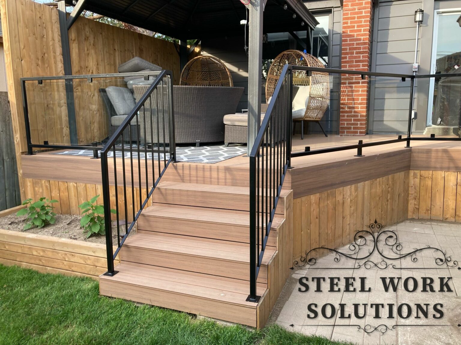 Mastering Metal Railings: Design and Installation Guide 101 - Steel ...