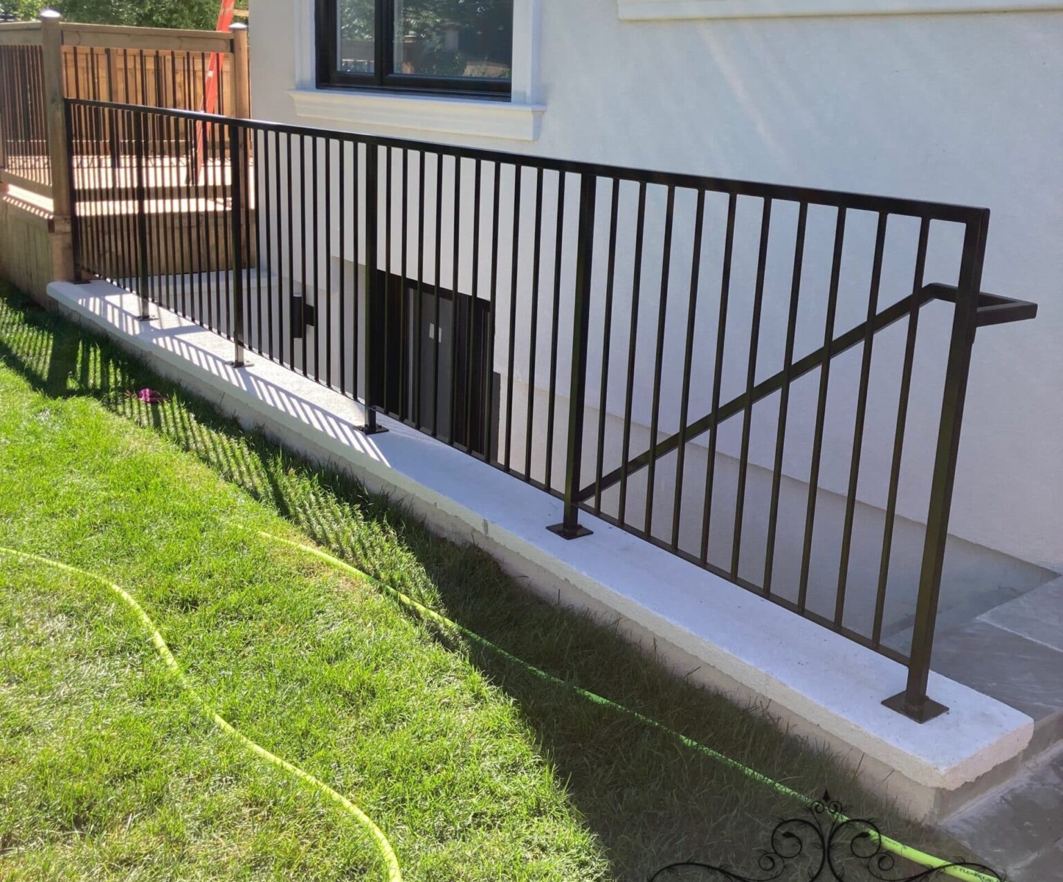 Navigating the Ontario Building Code: Demystifying Railing Requirements ...